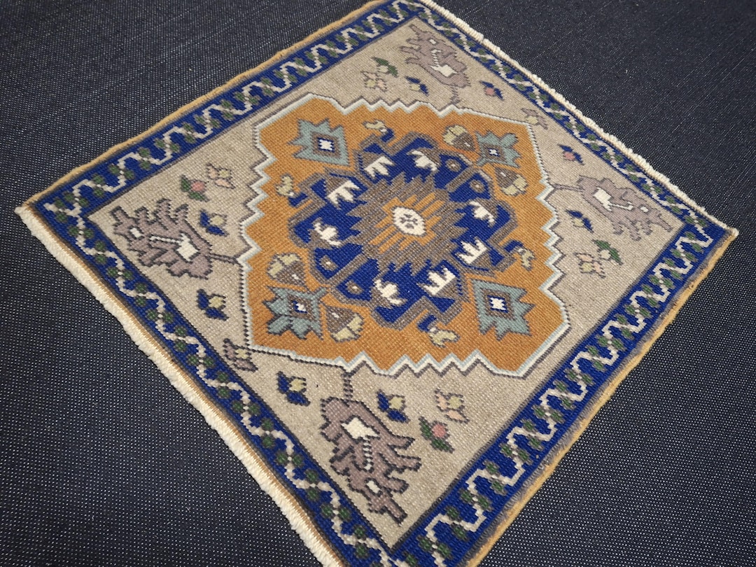2x2 Vintage Turkish Small Square Rug: Handwoven Wool Boho Decor Carpet ...