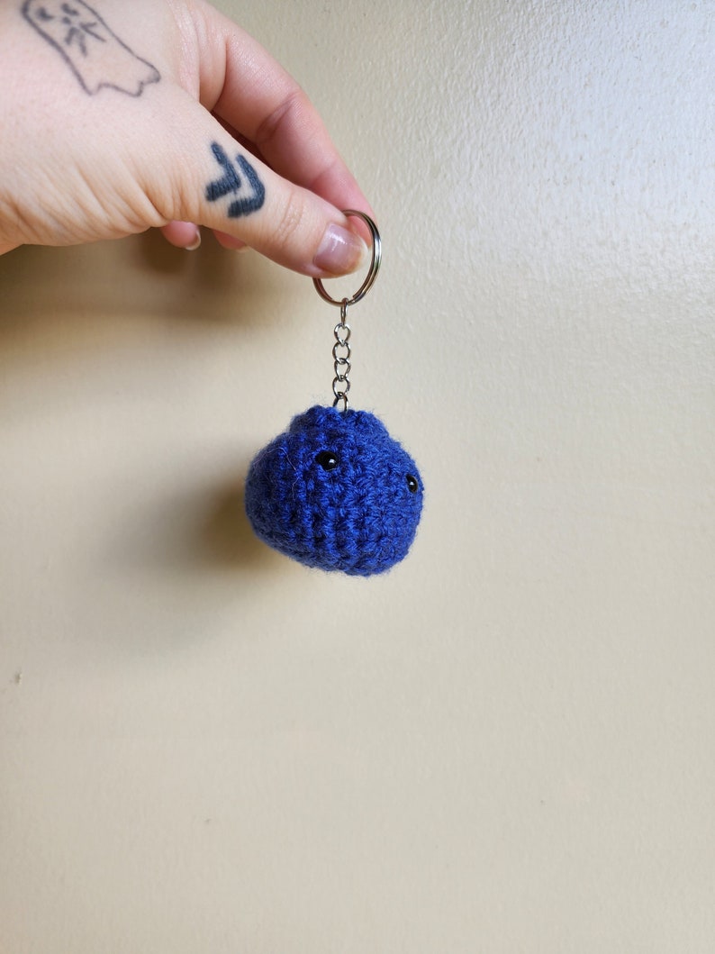 Blueberry Keychain || Kawaii Crochet Food - Etsy