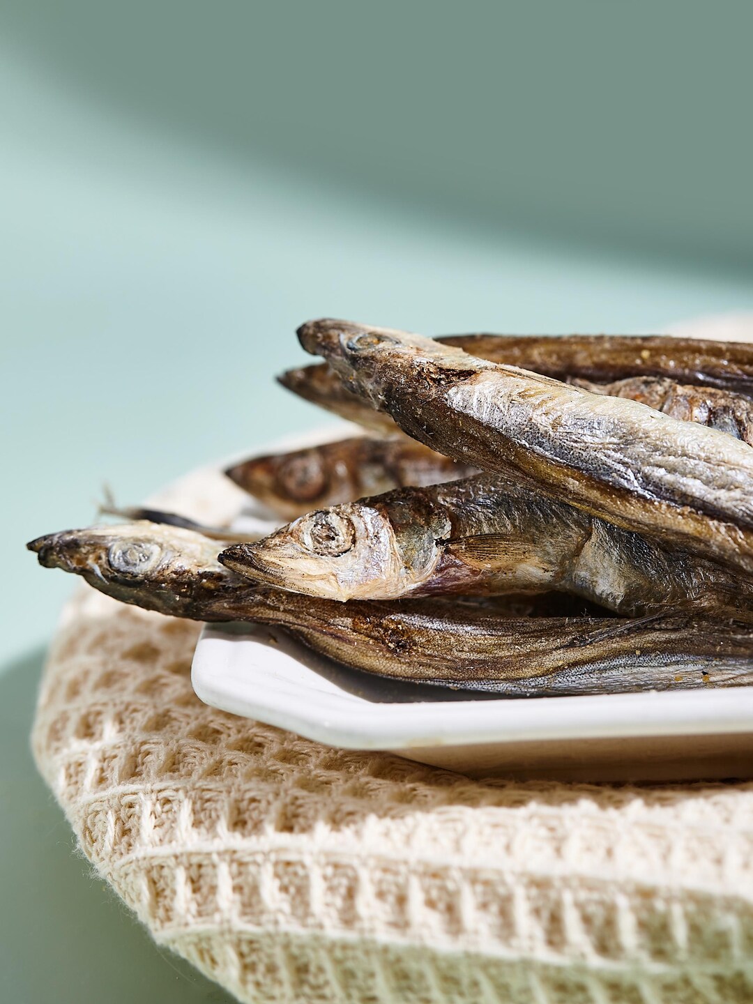 Fish Chips: Single-ingredient, Dehydrated 100% Capelin Fish Dog and Cat ...