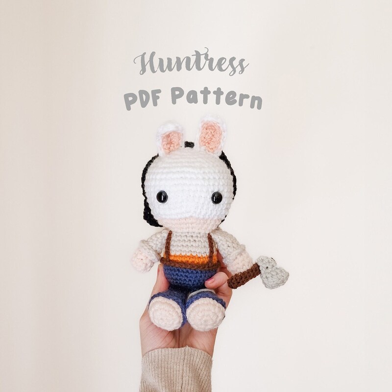 Dead by Daylight Huntress - Etsy