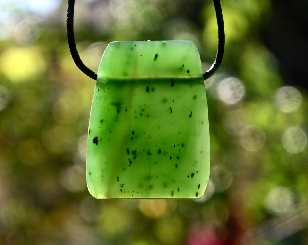 Beautiful, Genuine NEPHRITE JADE Pendant 20 G - Etsy