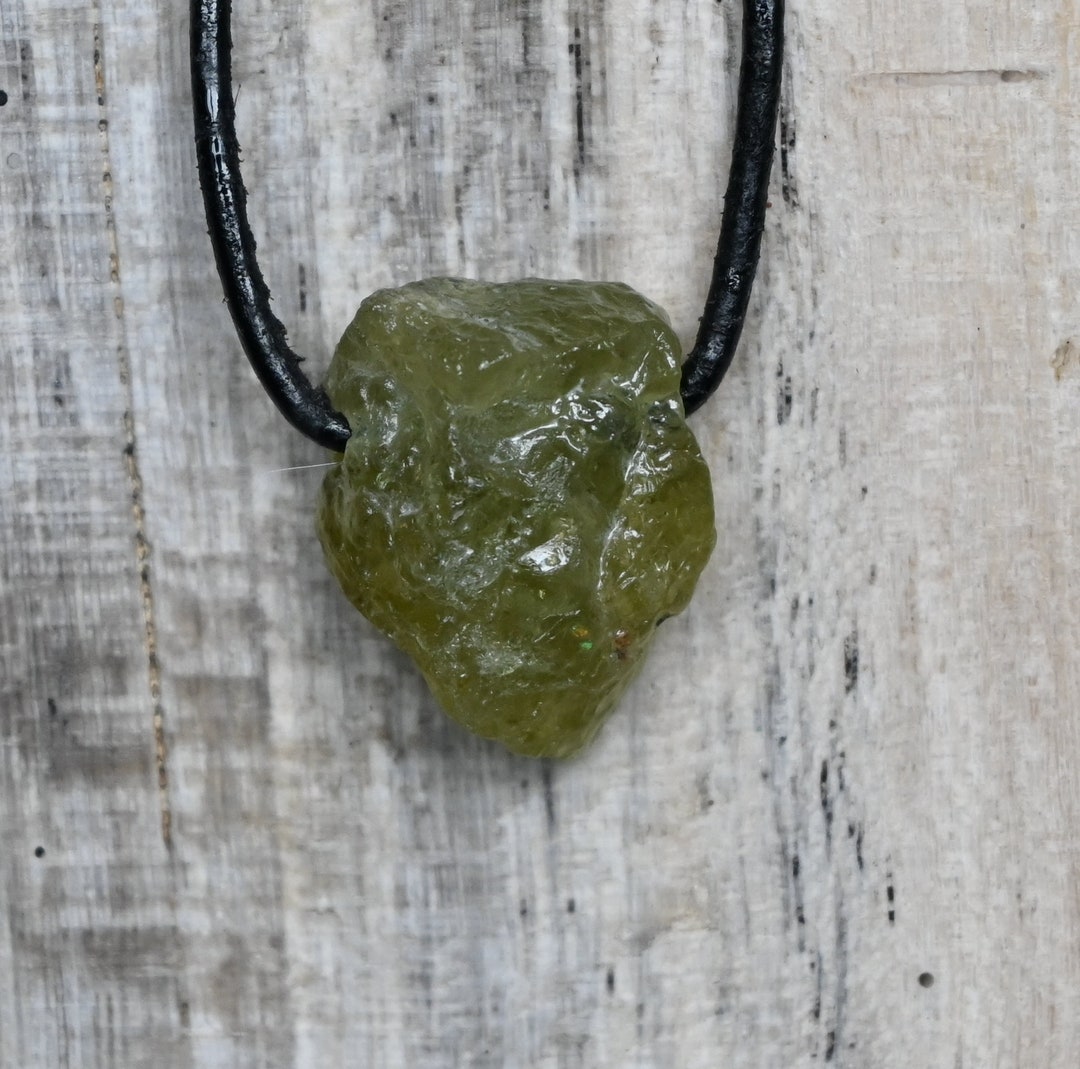 Beautiful GROSSULAR GARNET Rough Stone Pendant - Etsy