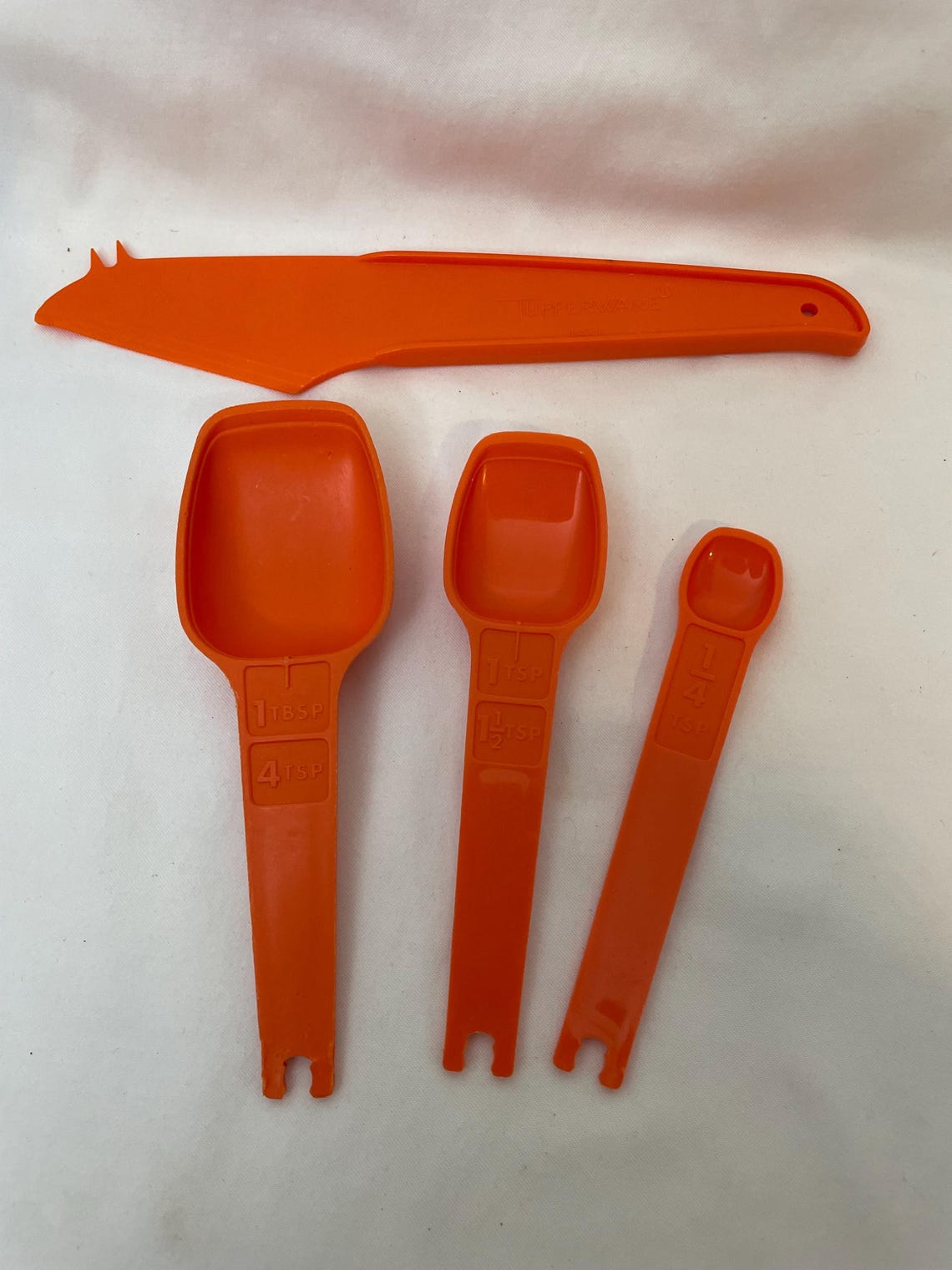 Vintage Harvest Orange Tupperware Measuring Cups, Spoons, Funnel, Flour ...
