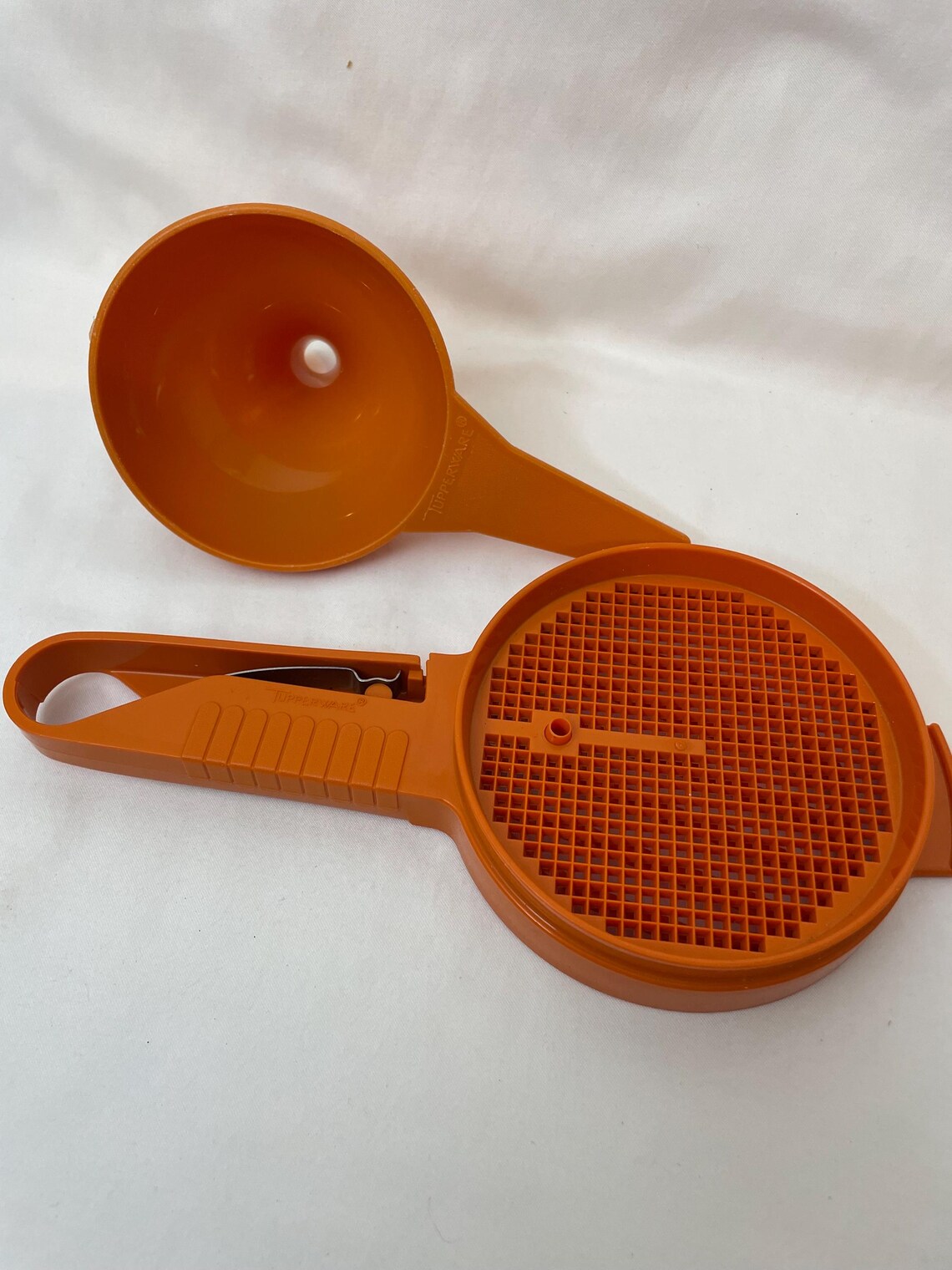 Vintage Harvest Orange Tupperware Measuring Cups, Spoons, Funnel, Flour ...
