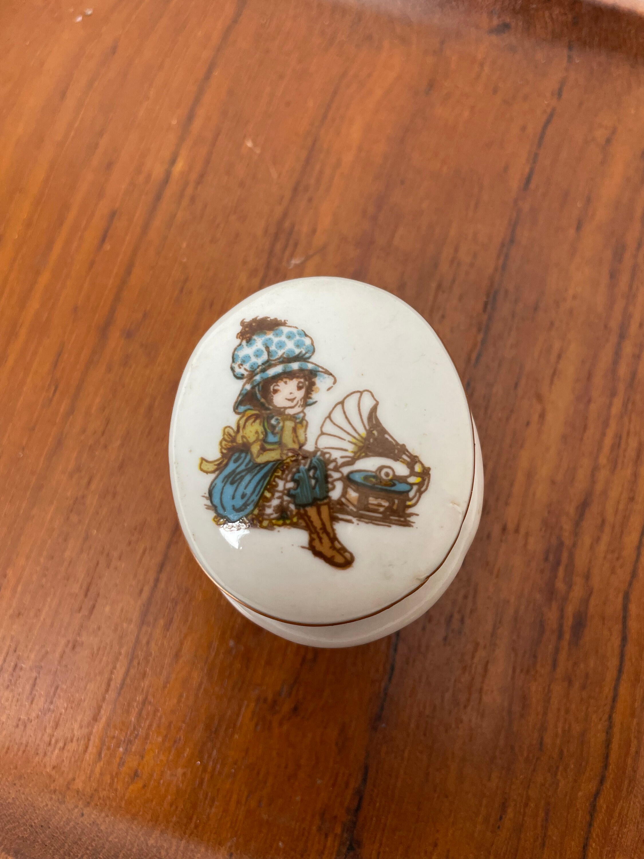 Vintage Holly Hobbie Porcelain Trinket Box - Etsy
