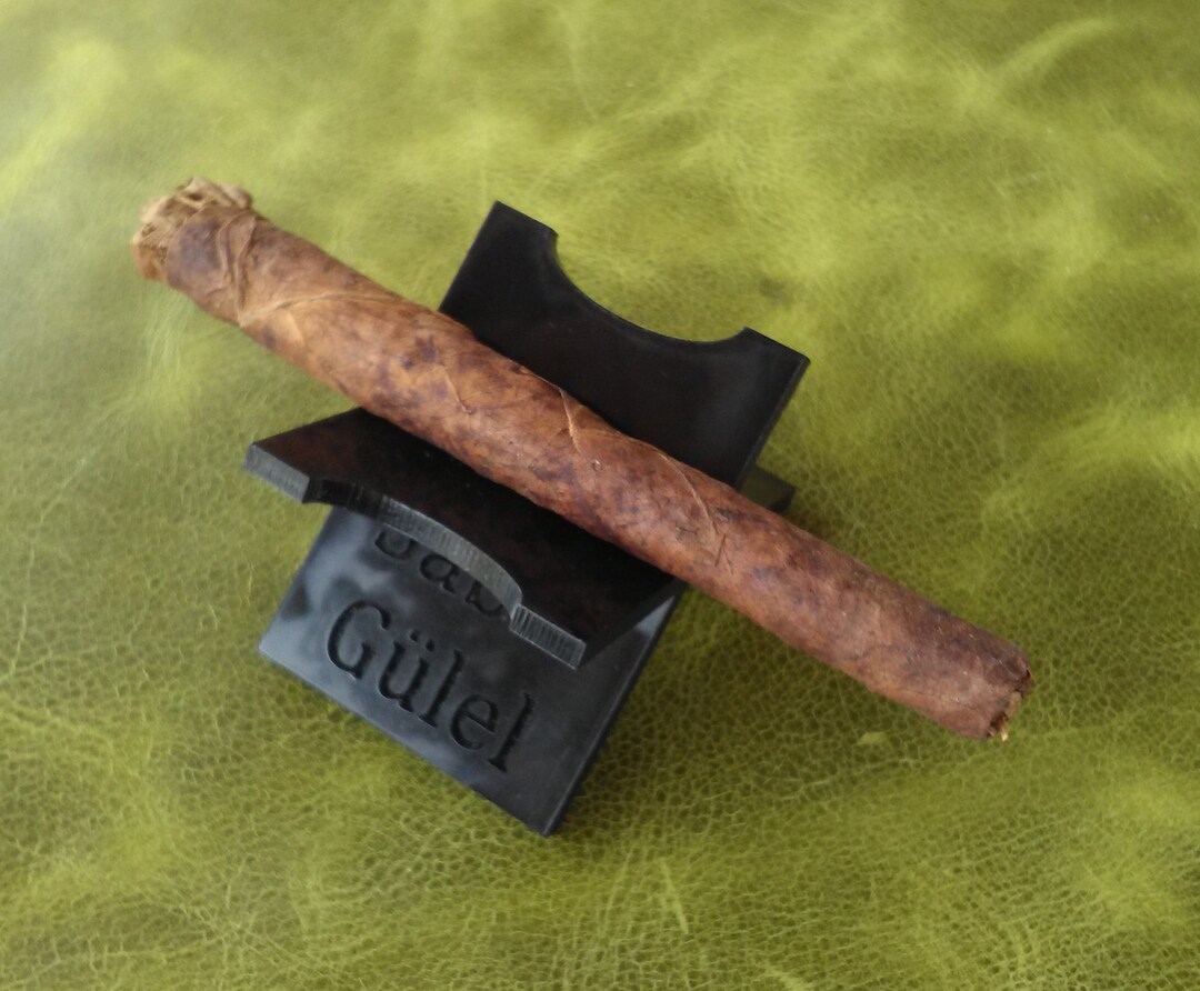 Plexiglass Cigar Stand , Cigar Accesories , Cigar Stand Gift ...