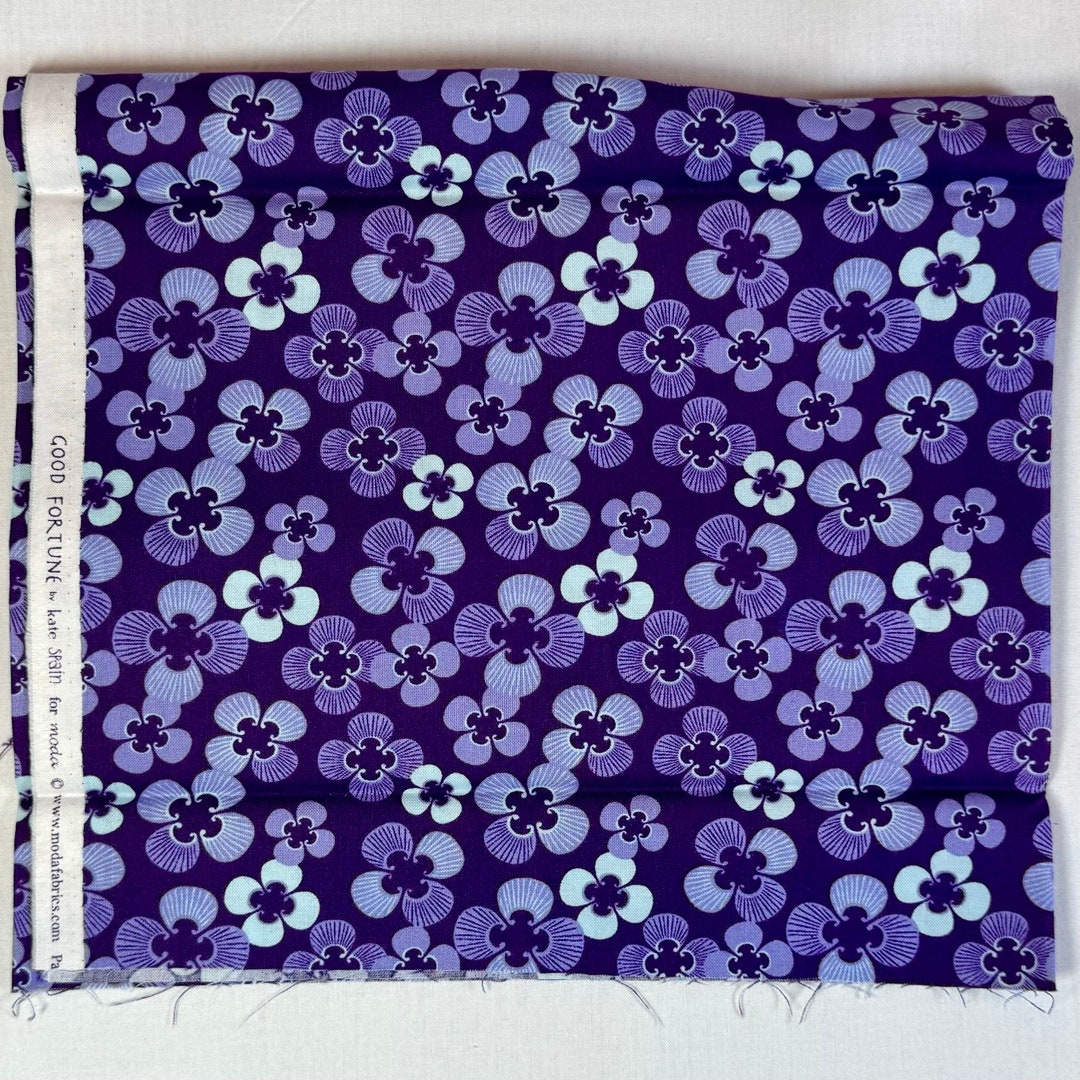 Kate Spain's Good Fortune Line - One Fat Quarter Cut of the Clover ...