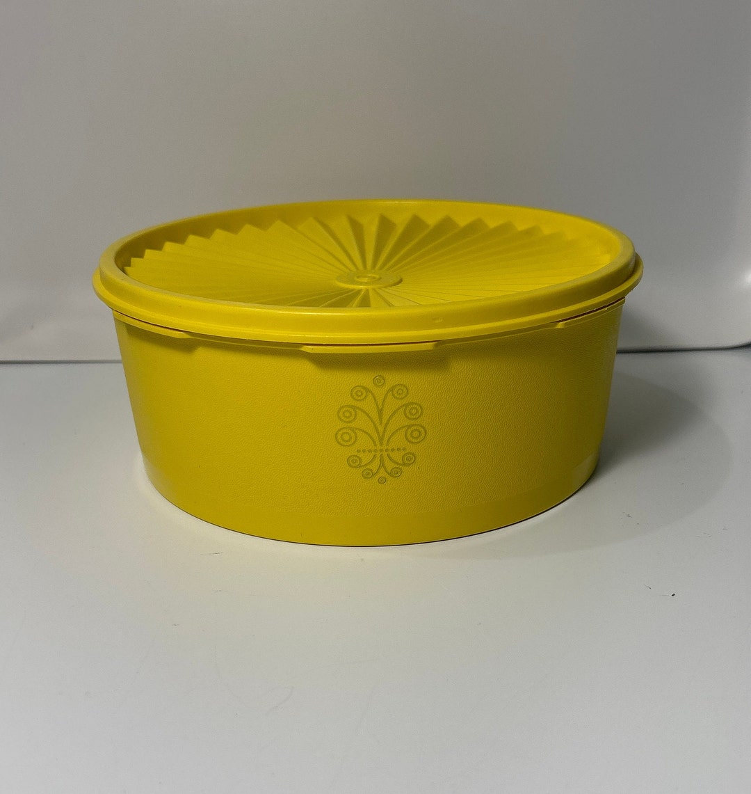Vintage Yellow Tupperware Canister Made in Canada 1204-9 - Etsy