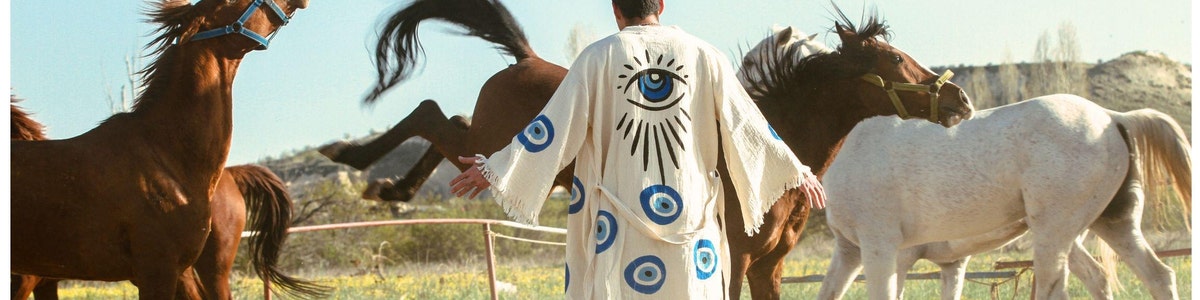 ICONIUMAPPAREL - Etsy