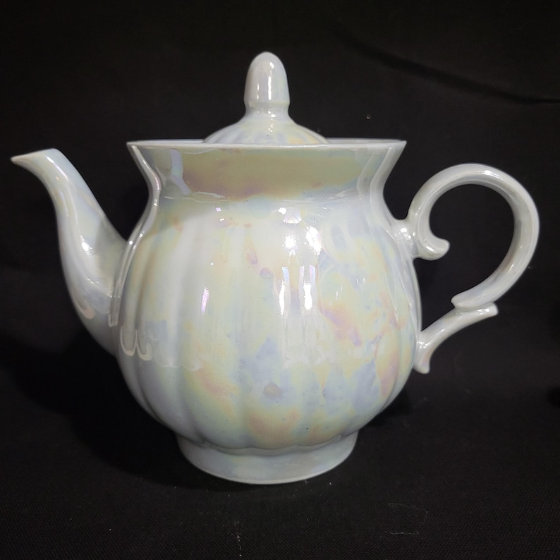 Vintage Russia Pearlescent Teapot and Teacups Set for 4 - Etsy