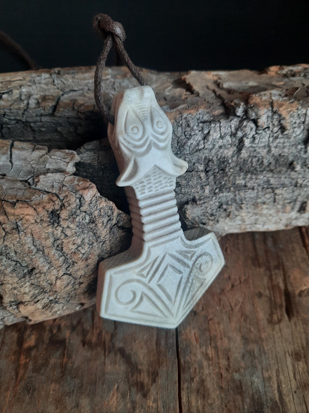 Unique Hand-carved Antler Thor’s Battle Hammer Necklace / Mjolnir With ...