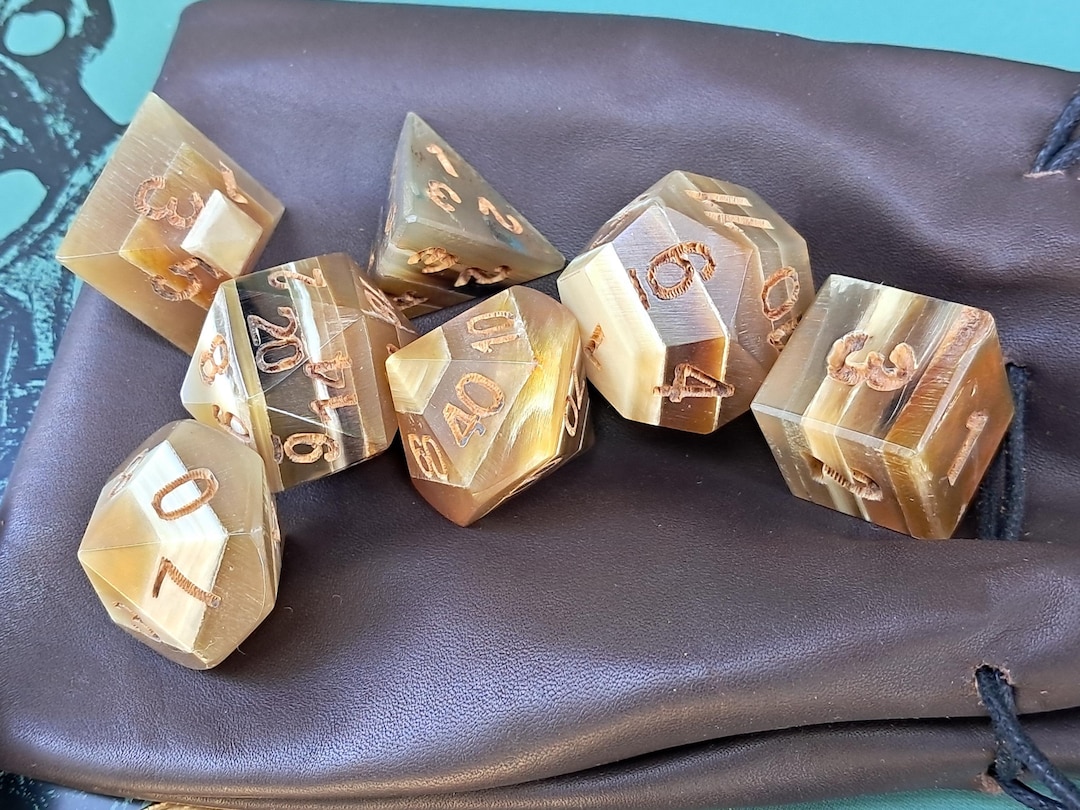 Hand-carved Natural OX Horn Dnd Dice Set – Yule & Christmas 2025 ...