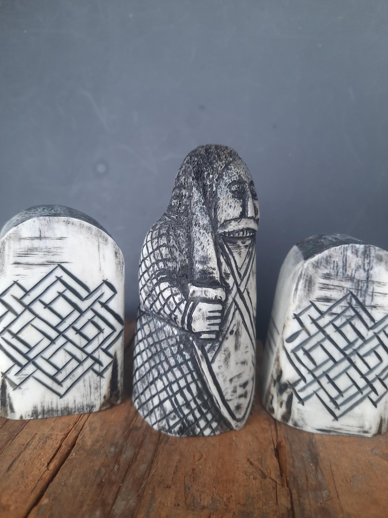 Lewis Chessmen Viking Chess Set Hand-carved Moose Antler Rook berseker ...