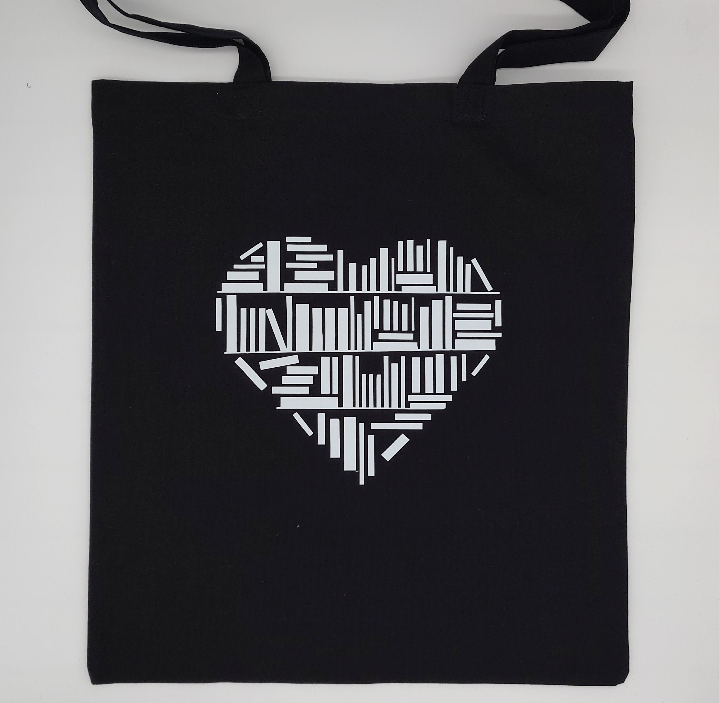 Heart of Books Svg Png Pdf - Etsy