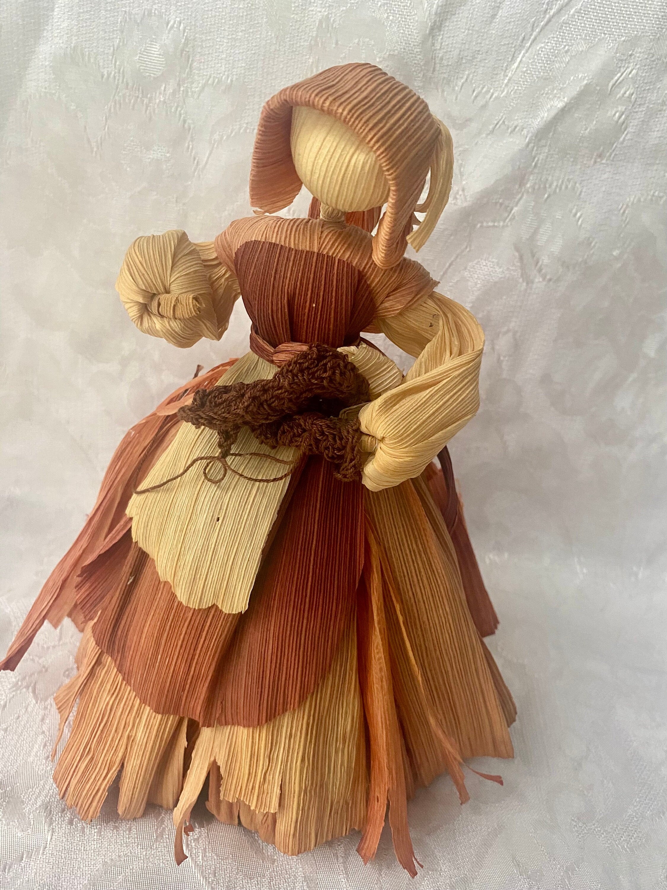 Vintage Folk Art Corn Husk Doll - Etsy