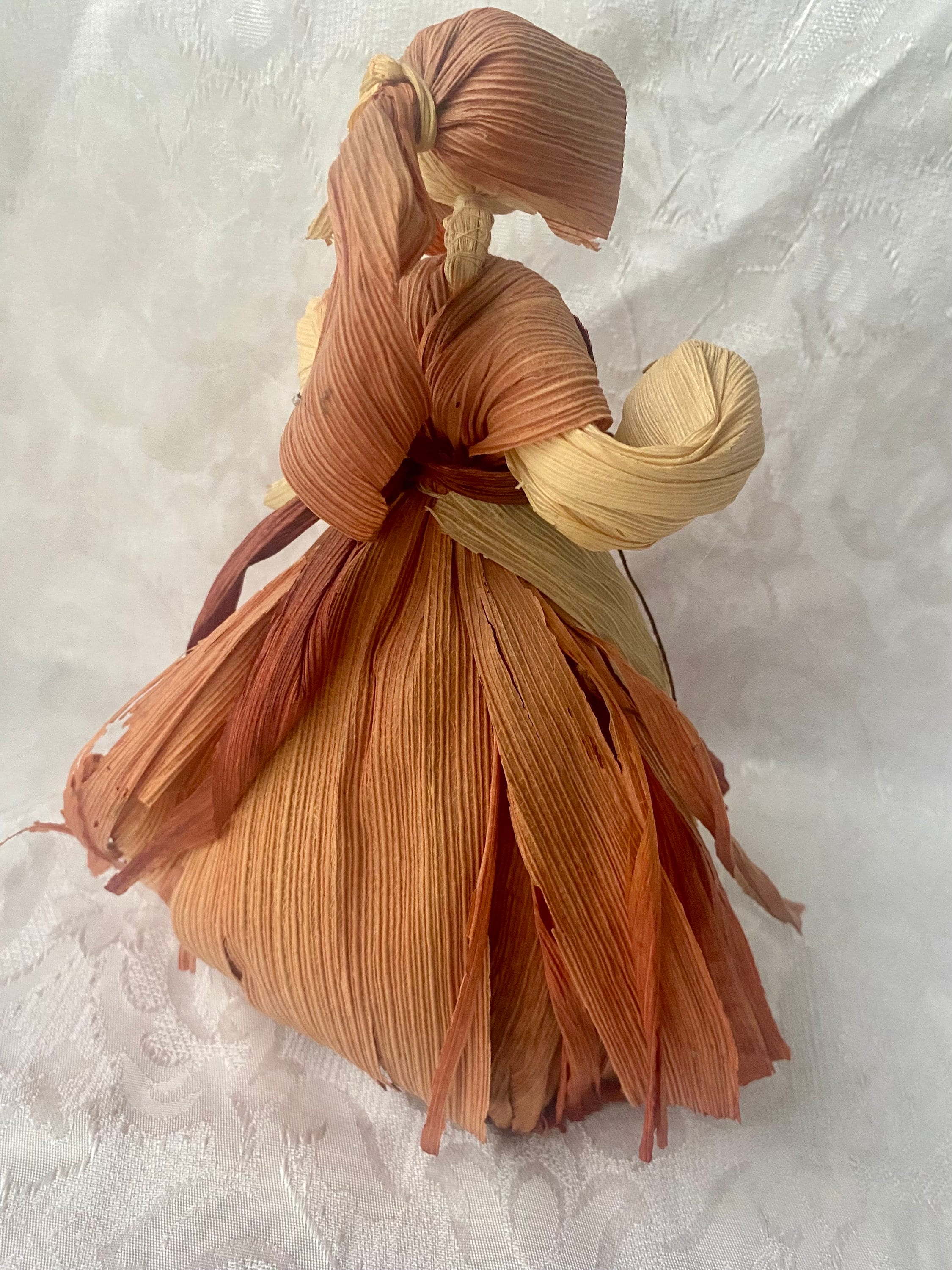 Vintage Folk Art Corn Husk Doll - Etsy