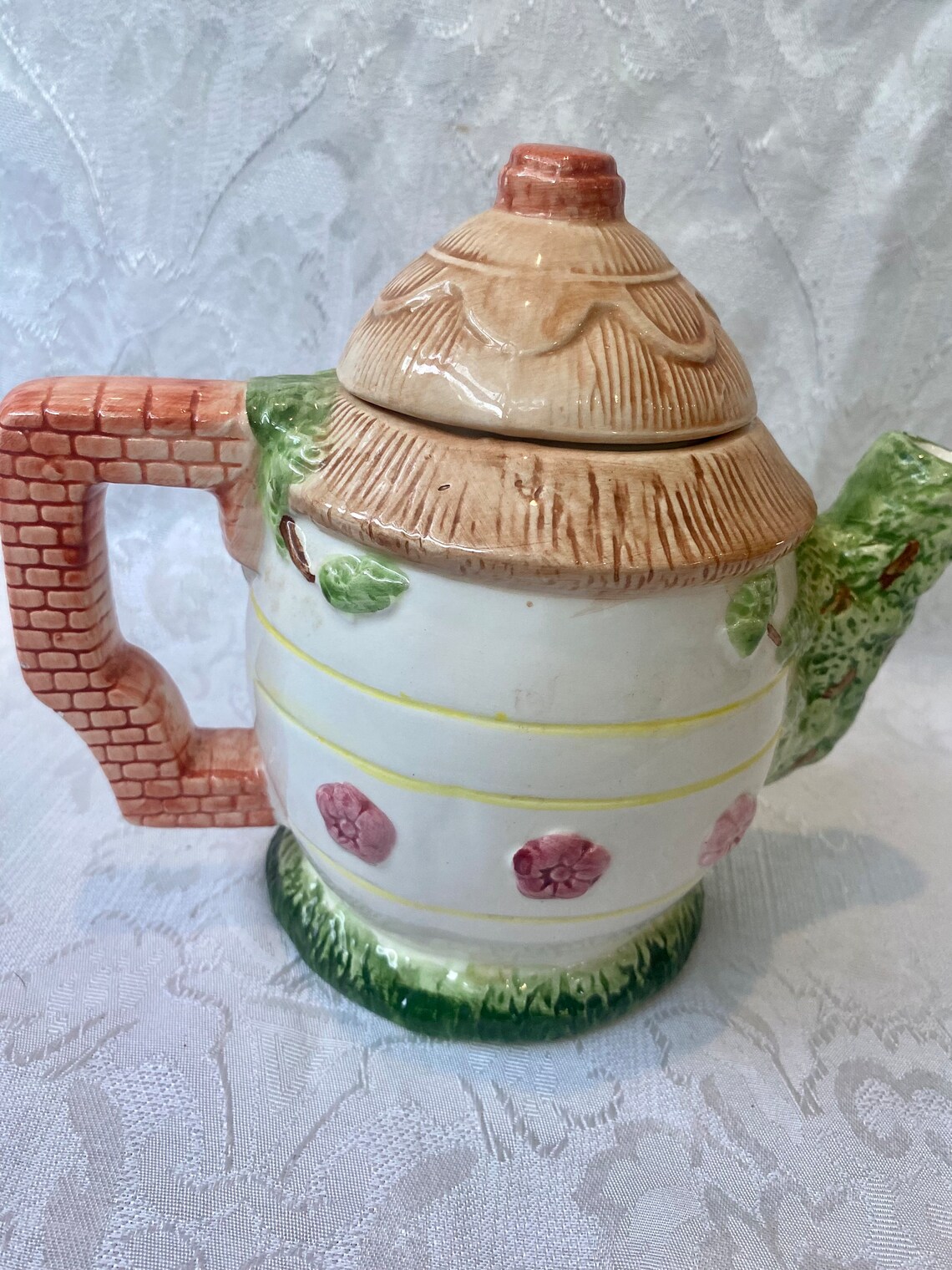 Vintage Easter Bunny House Lidded Teapot - Etsy