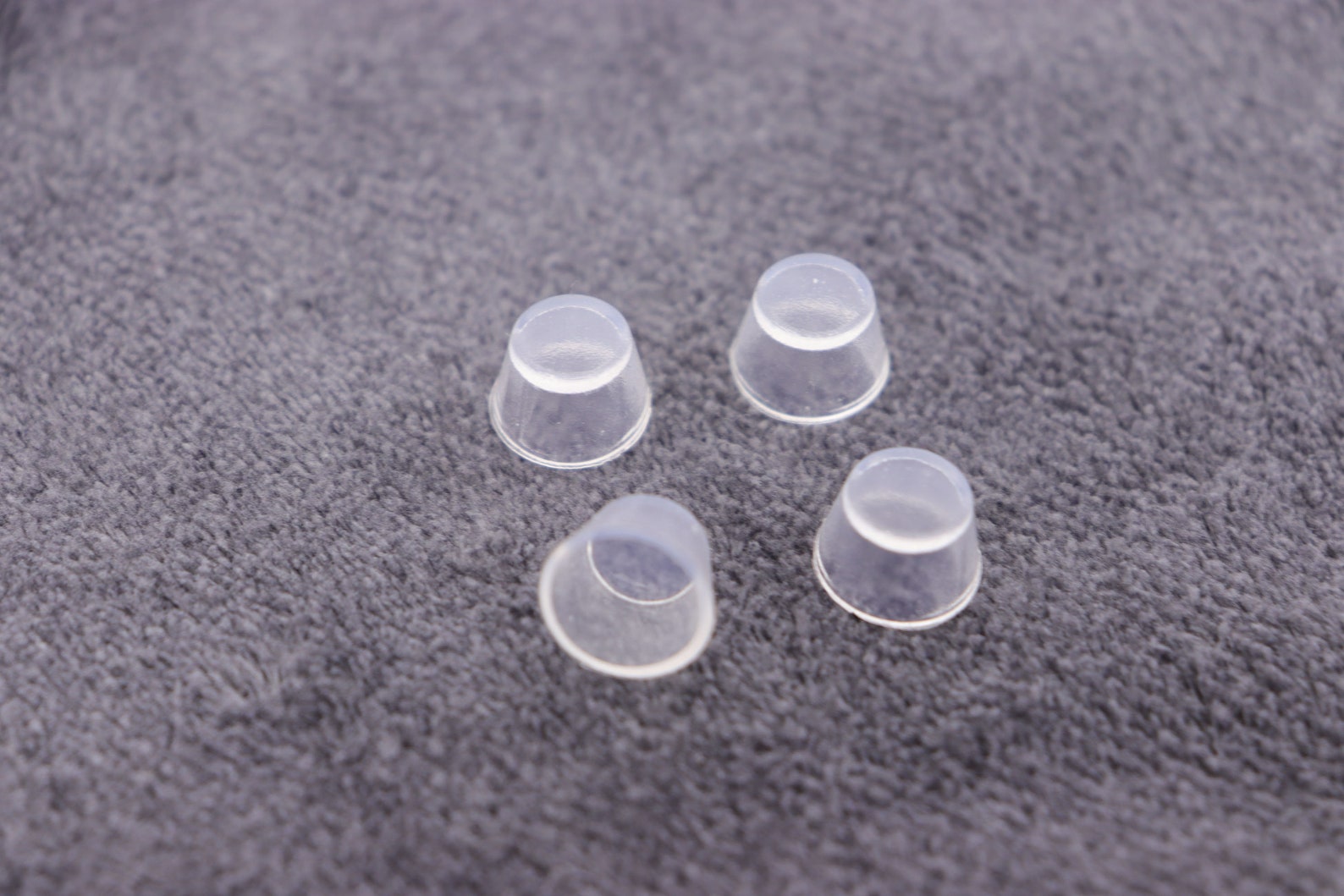 Premium Silicone Protective Cover for Handbag Feet, Silicon Stud ...