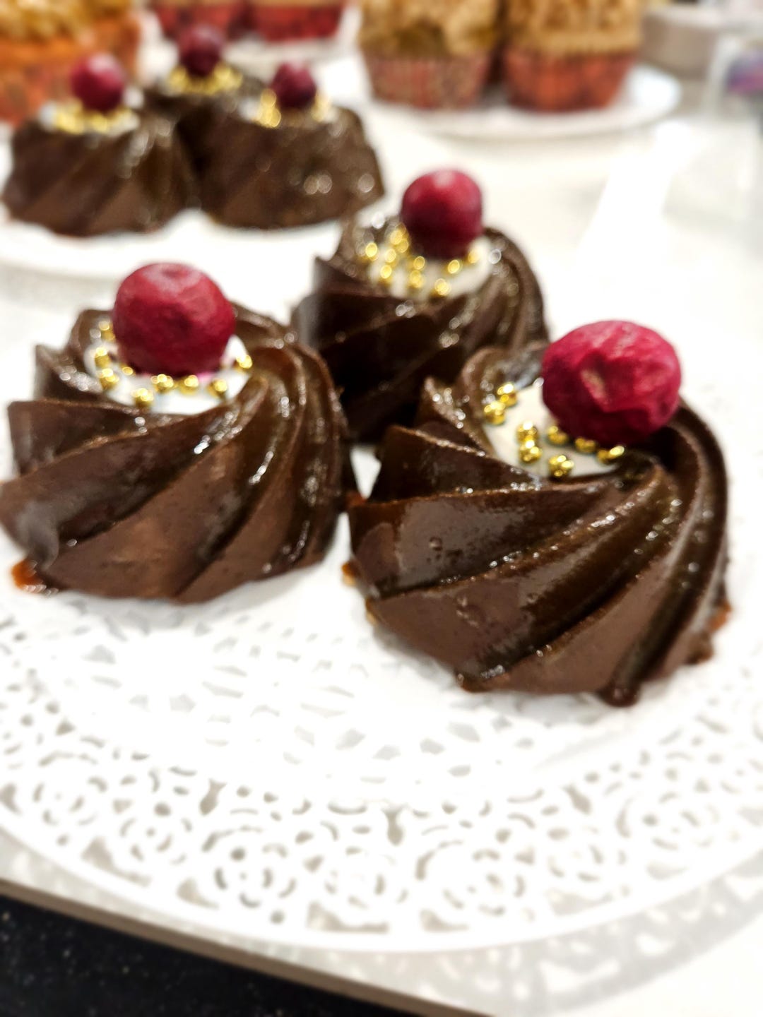 Faux Mini Chocolate Caramel Cakes: Display Food, Photo Prop - Etsy