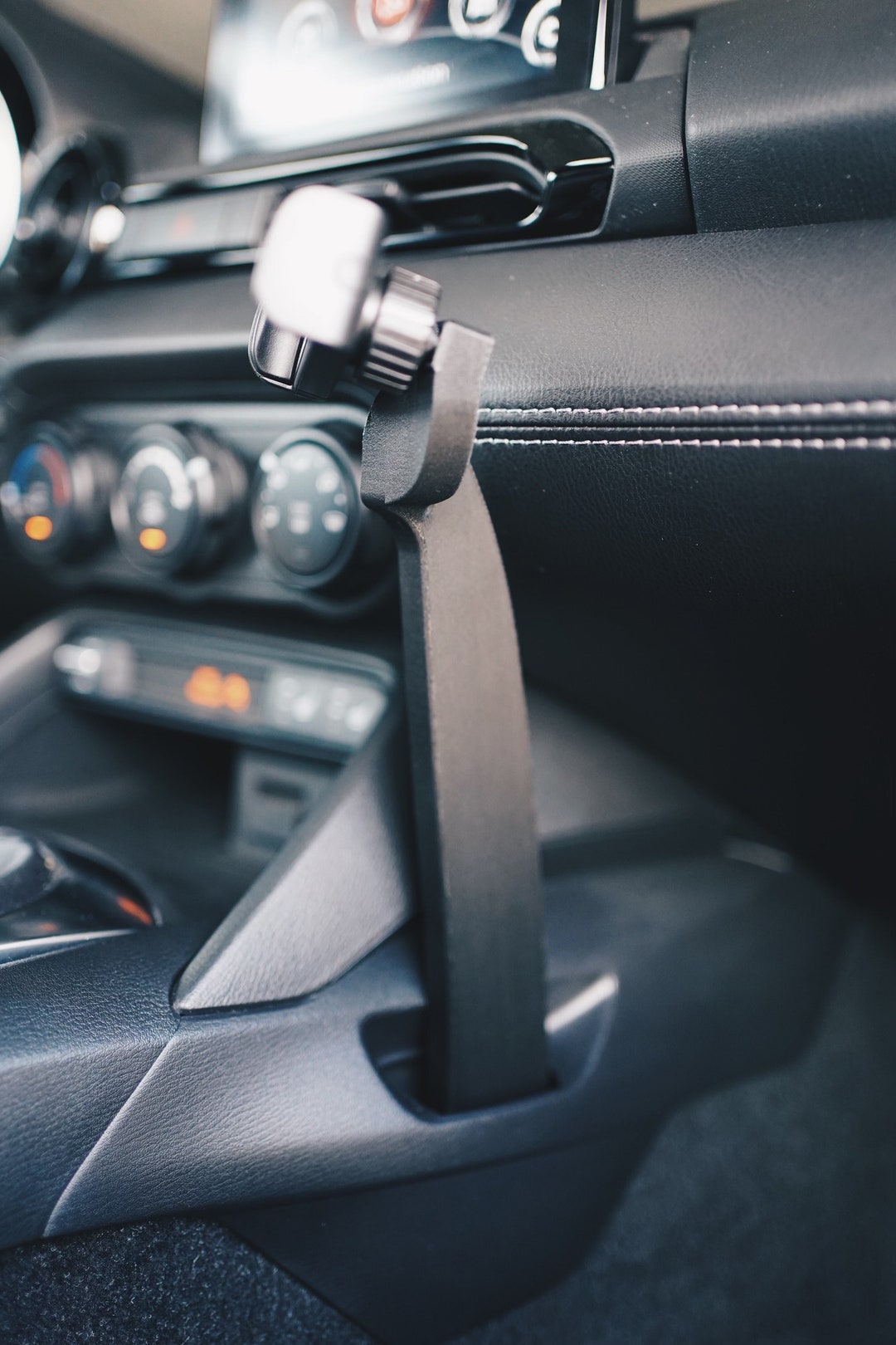 Mazda Miata MX-5 2016-2024 Phone Mount (fits Fiat Spider 2017-2020) LHD ...