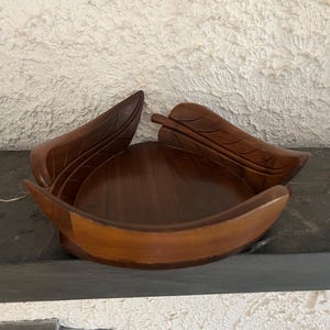 Vintage Fame Solid Walnut Wood Tray/bowl // Carved Leaf Edges - Etsy