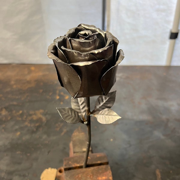 Metal Roses - Etsy