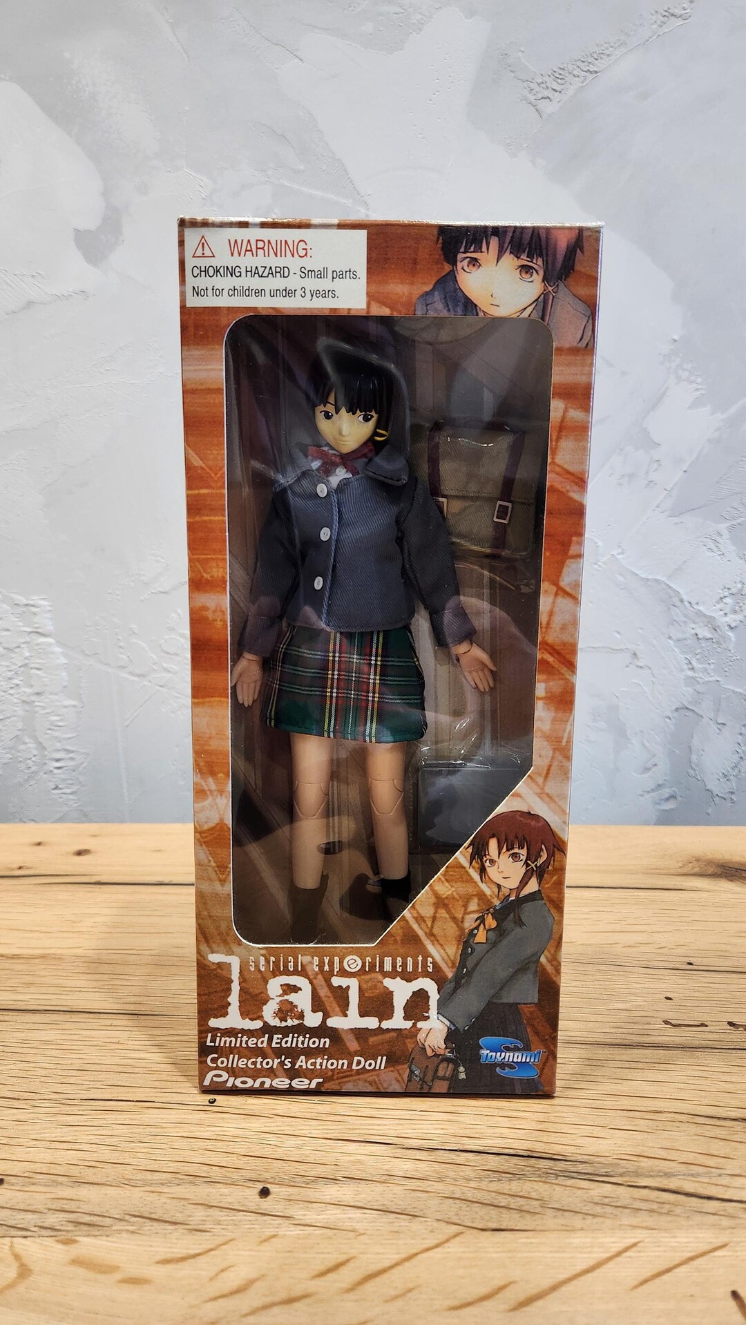 Serial Experiments Lain - Iwakura Lain - 1/6 - School Uniform (toynami ...