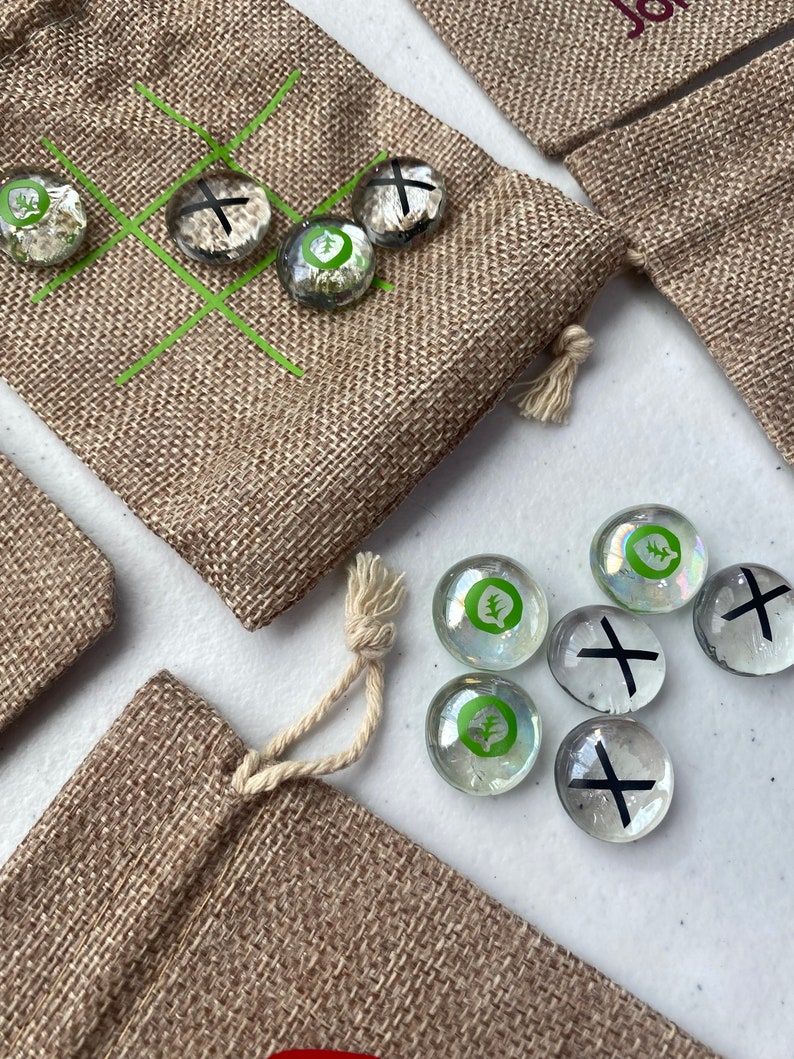 10 Batman Themed Burlap Tic Tac Toe Game Favor/gift Bags - Etsy