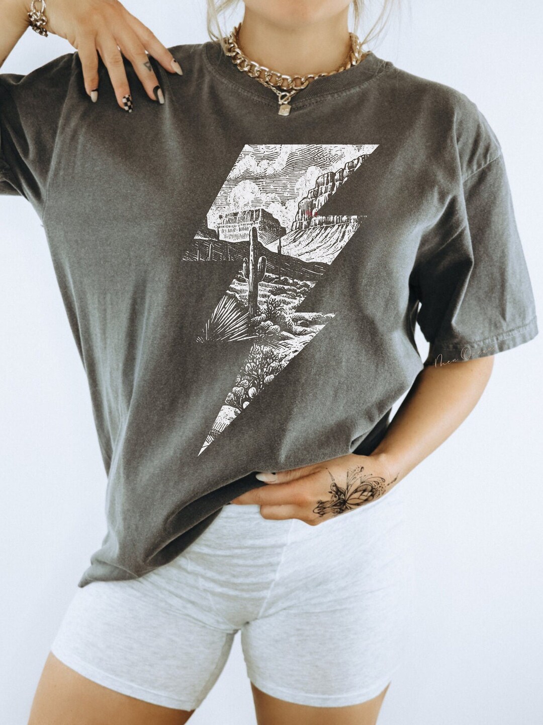 Western Cowgirl Shirt, Boho Desert Tee, Trendy Oversized Comfort Color ...