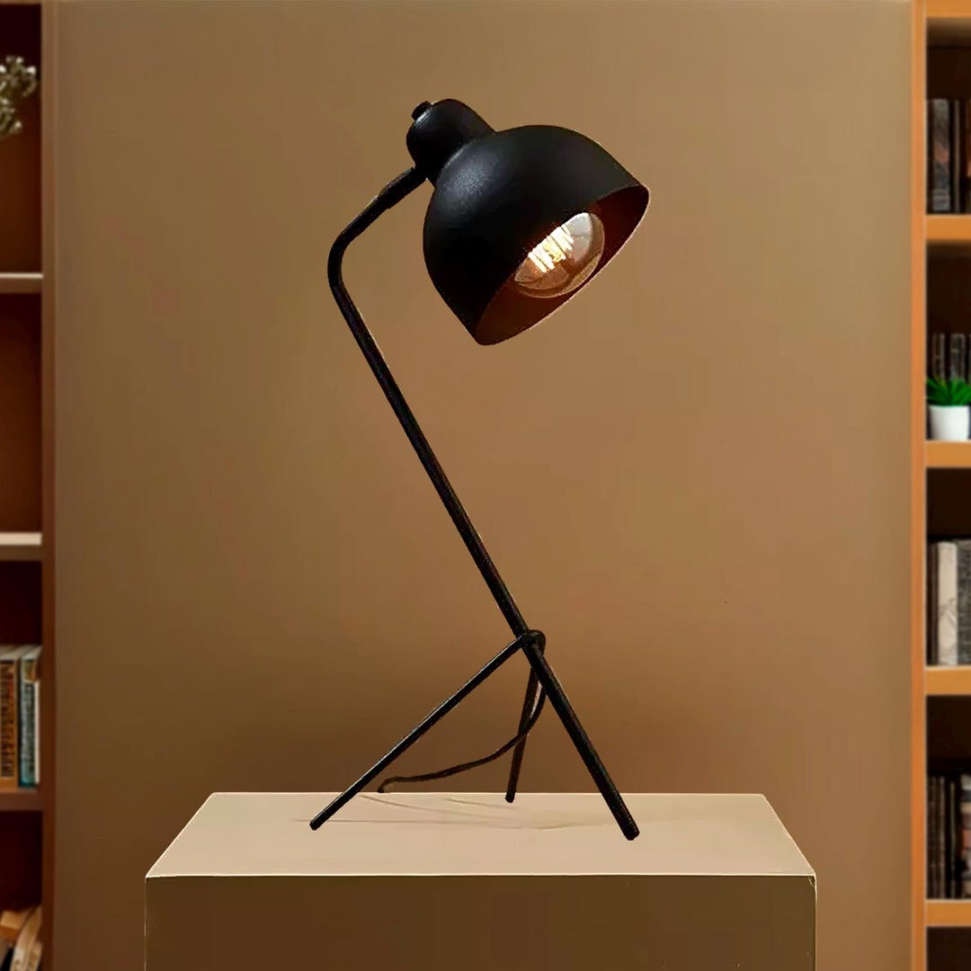 Elegant Gooseneck Desk Lamp - Modern Style Table Light Fixture for ...