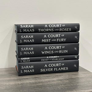 A Court of Thorns and Roses Series- ACOTAR - Fore-edge Painting - Hard ...