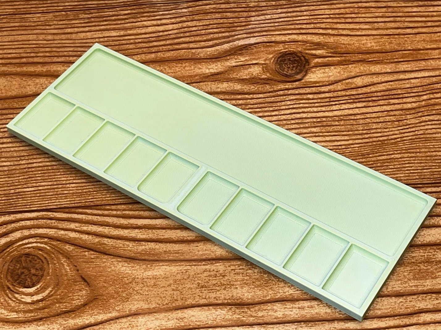 Nail Tray for Press-on Nails, Acrylic Nails, Nail Tips, Fake Nails ...