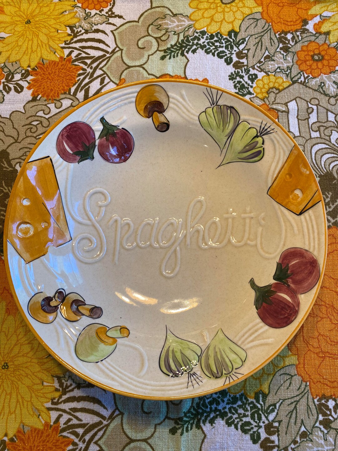 1972 Los Angeles Potteries Large SPAGHETTI Serving Bowl - Etsy 1972 Los Angeles Potteries Large SPAGHETTI Serving Bowl - Etsy