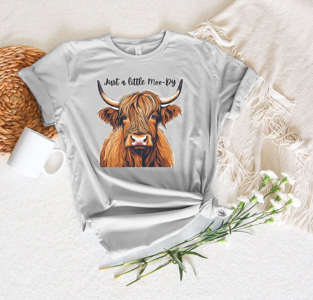 Highland Cow T-shirt, Funny Highland Cow Graphic Tee, Cute and Humorous ...