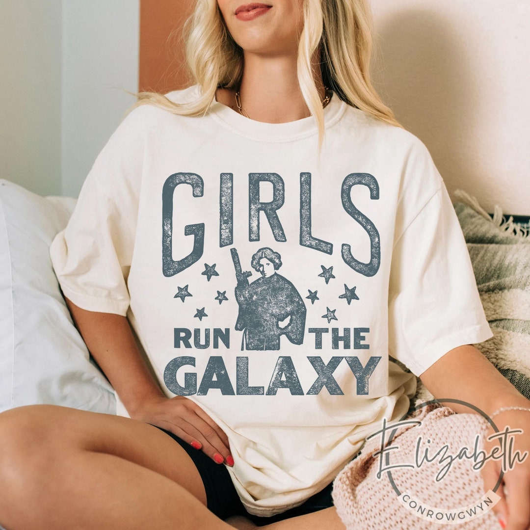 Retro Girls Run The Galaxy Png, Galaxy's Edge Reise Png, Magic Kingdom ...