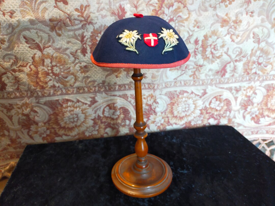 Vintage Alpine Cap ~ Swiss Flag Cross ~ Edleweiss ~ Ski Resort Souvenir ...