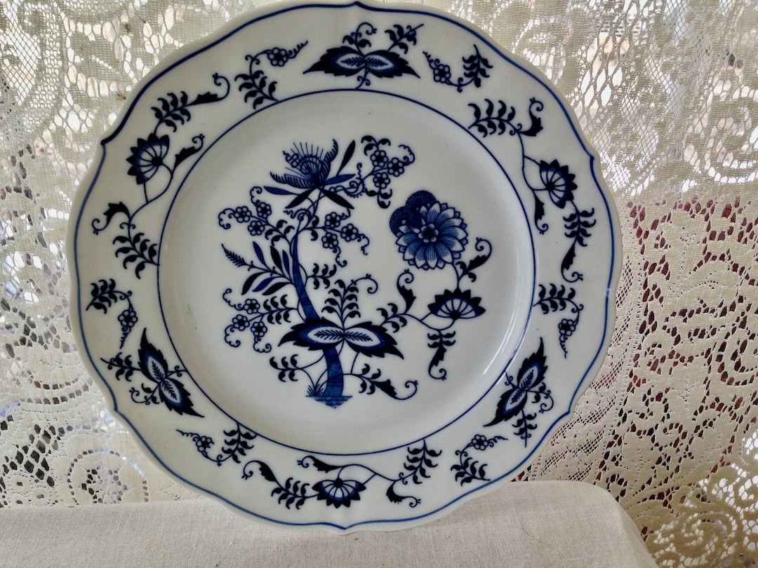 Blue Danube Luncheon Plate Blue Onion Nine Inch Deep Cobalt Blue White ...