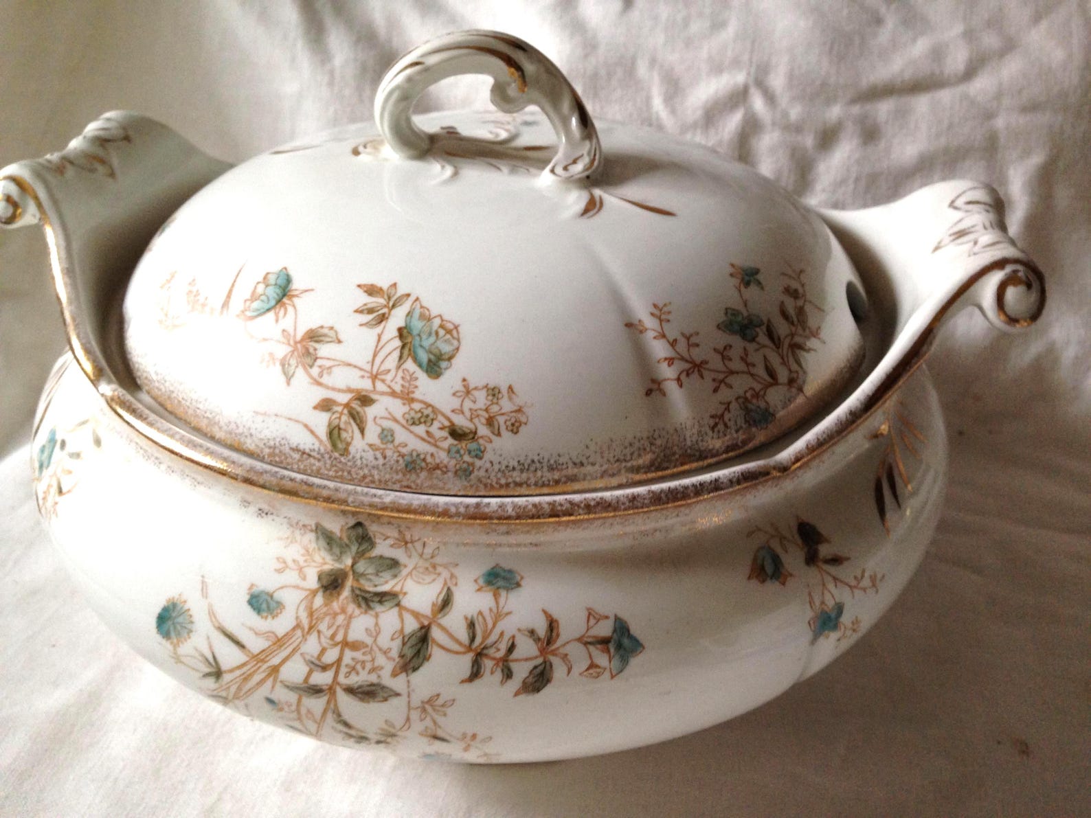 Covered Soup Tureen Waterloo Potteries Aqua Flowers Transfer Ware Gold ...
