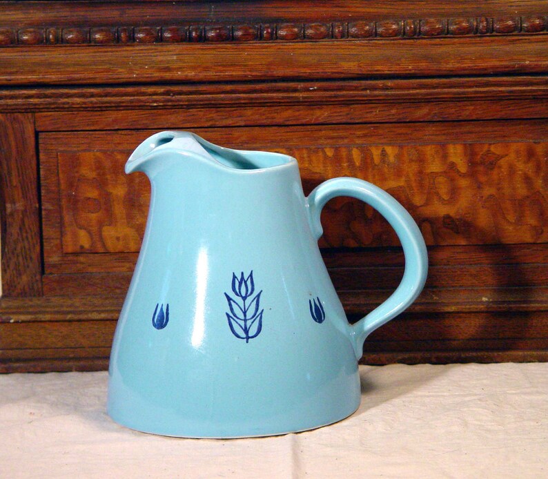 Cronin Pottery Blue Tulip Juice Pitcher 1960s Vintage Tableware - Etsy