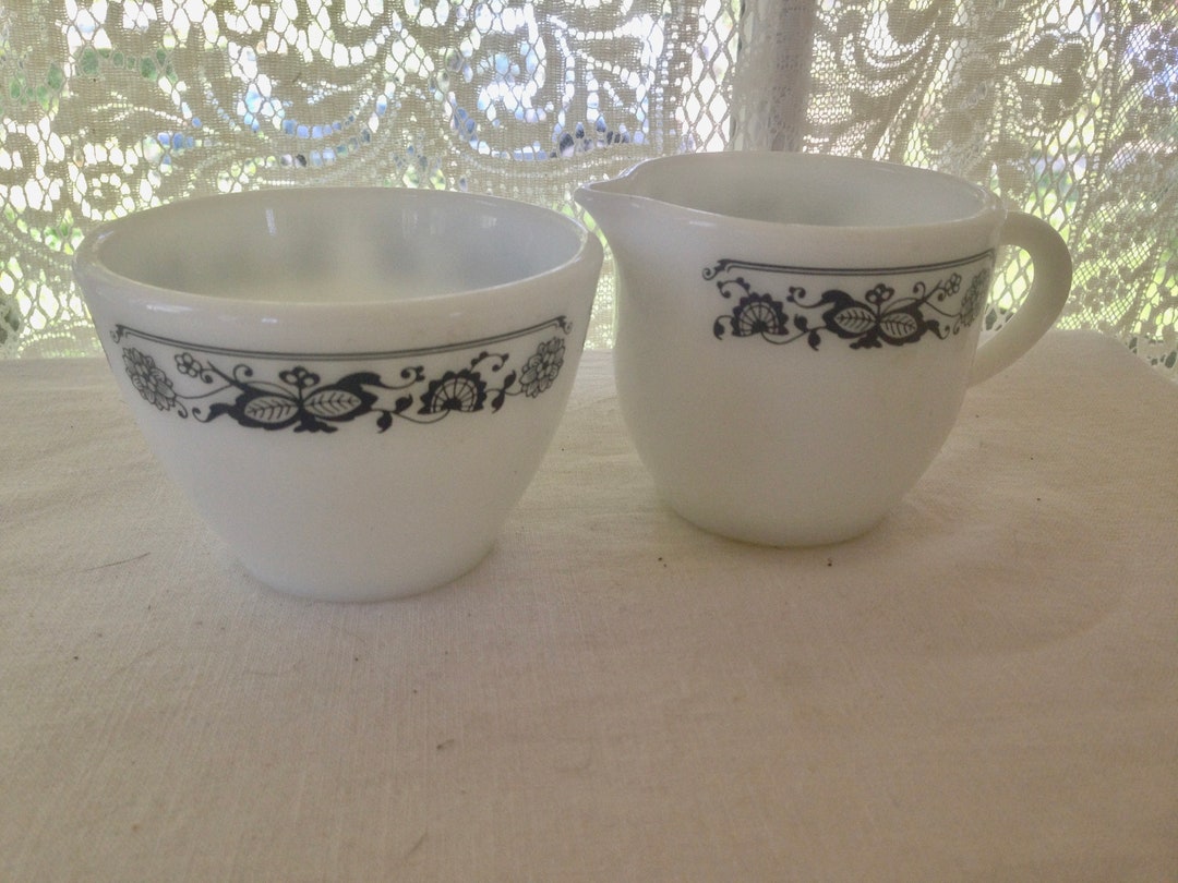 Pyrex Creamer Sugar Bowl Old Town Blue Blue Onion Vintage 1970s for ...
