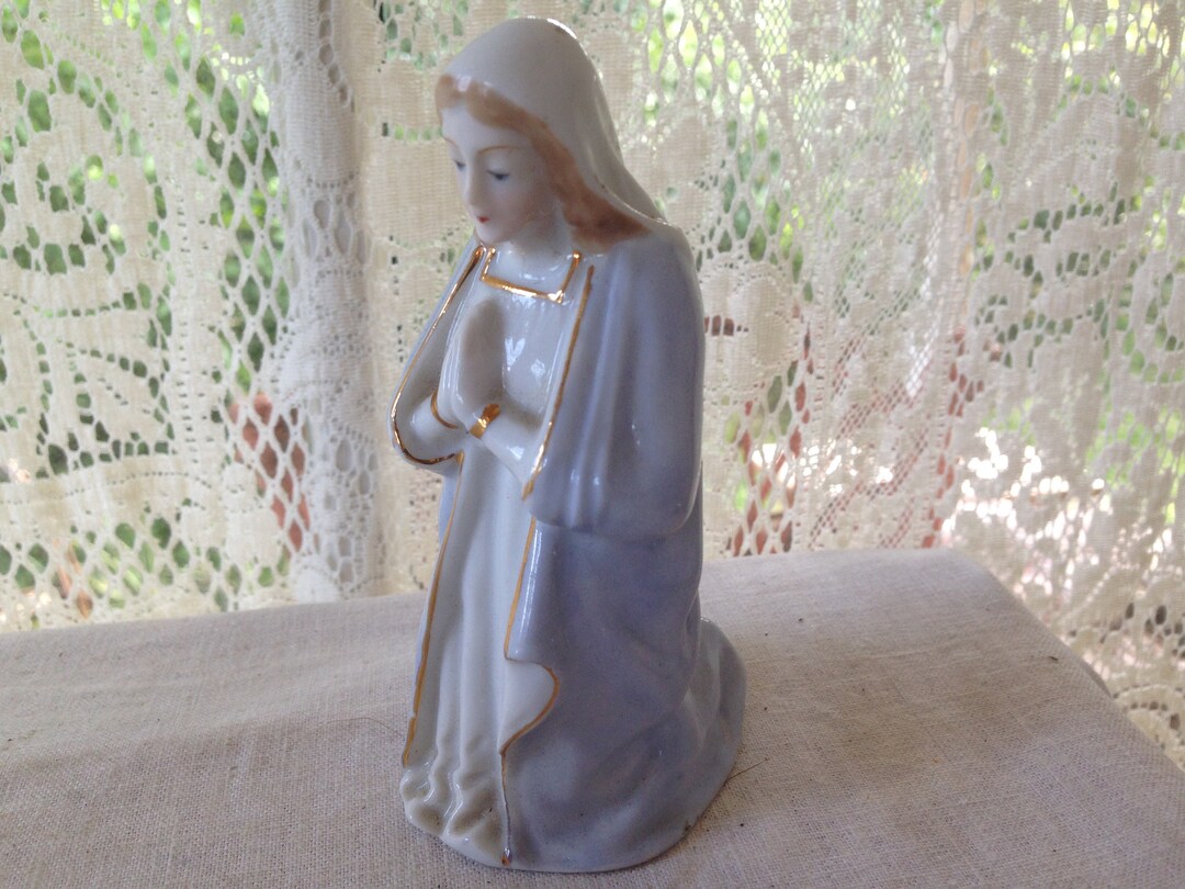 Praying Madonna Virgin Mary Pale Blue White Porcelain Vintage Home ...