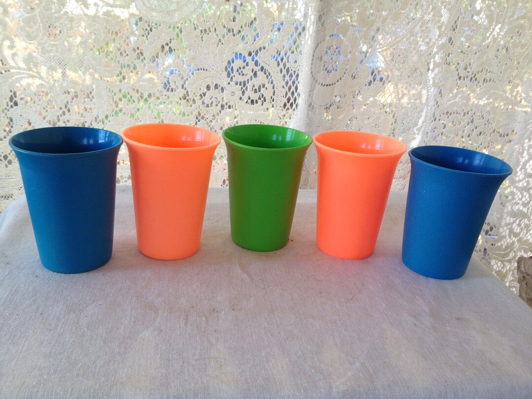 Tupperware Sippy Cups 4 OZ Tumbler Set Bright Colors Set of FIVE - Etsy