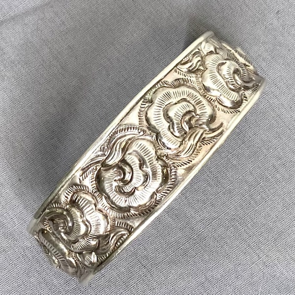 Repousse Bracelet - Etsy