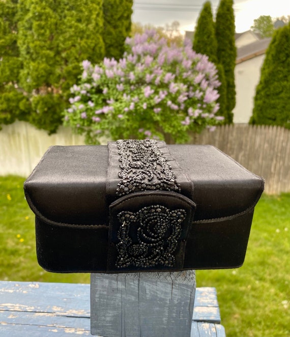 Vintage 1940's Art Deco BEADED Satin BOX BAG Purse - Gem