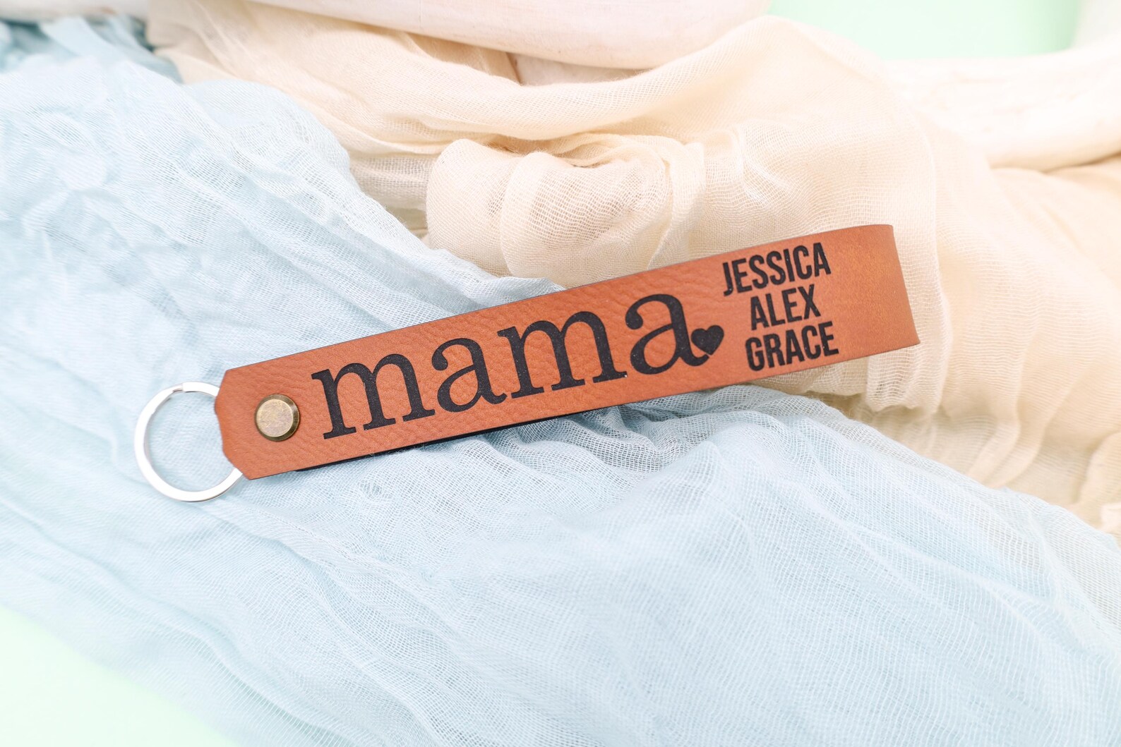 Mama Keychain With Kids Name, Personalized Mama Key Fob, Custom Mama ...