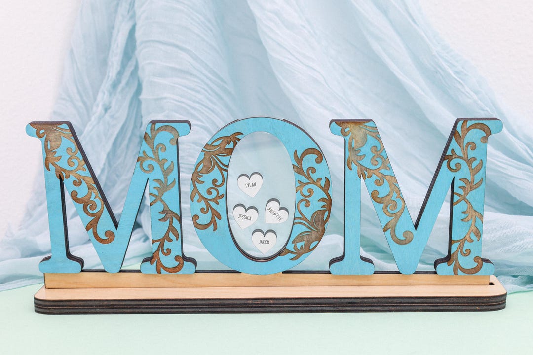 Personalized Wooden Plaque for Mom, Mom With Kids Names Heart Plaque ...