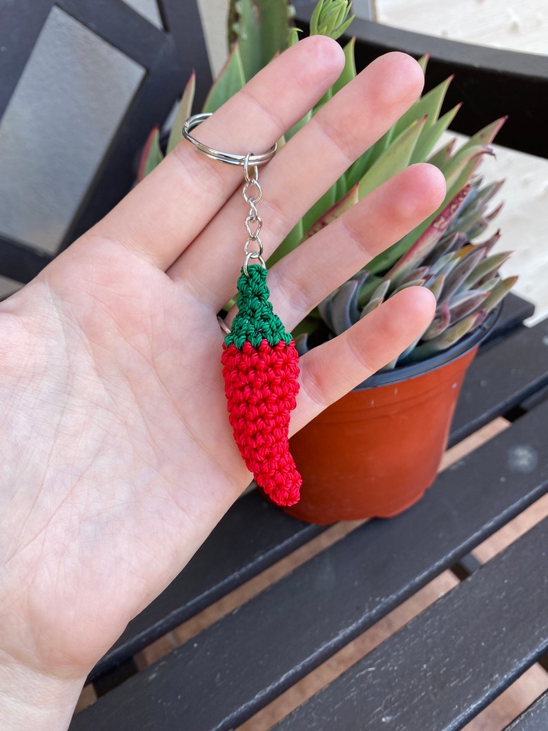 Chili Keychain Crochet PATTERN (no Sew/beginner Friendly) - Etsy