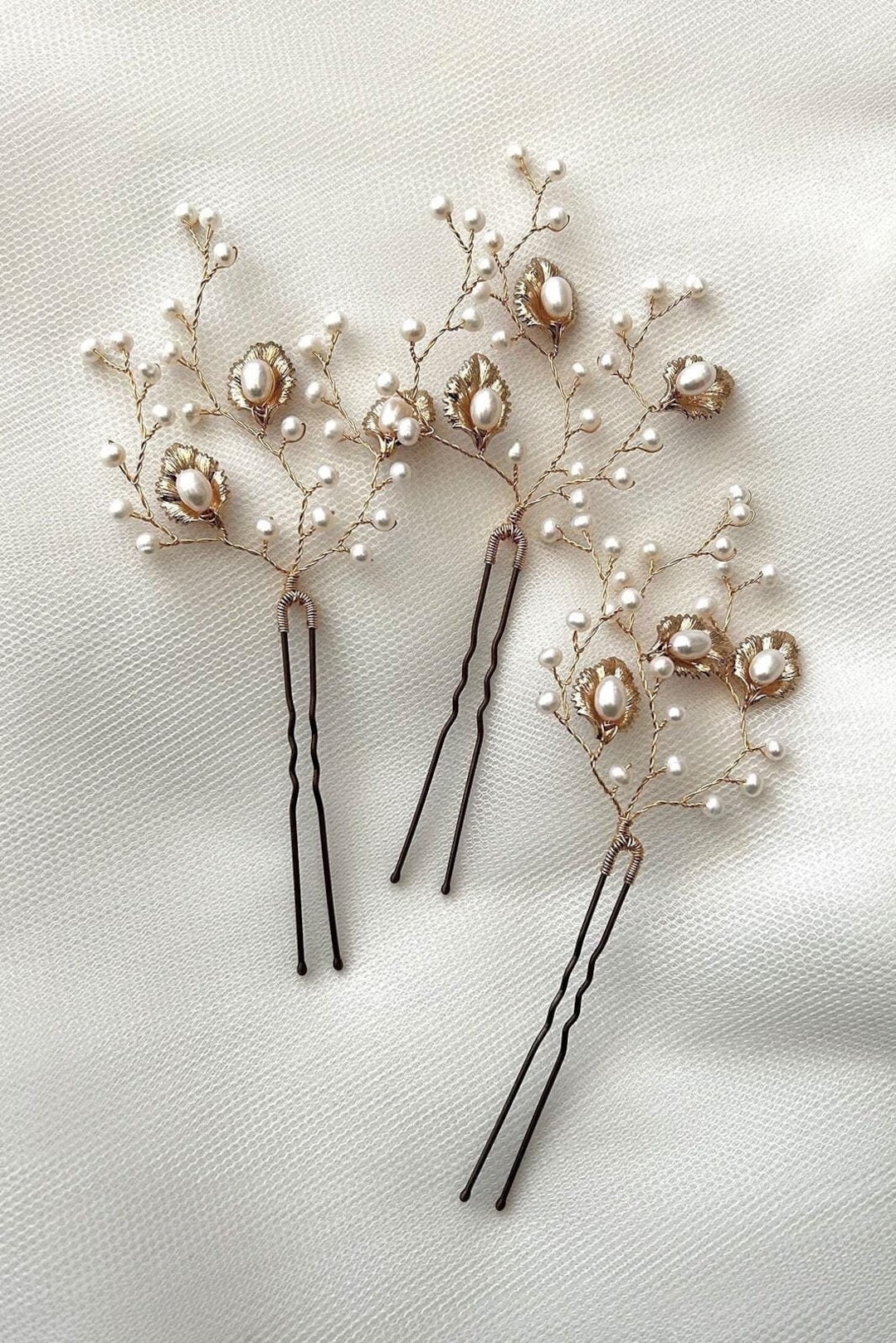 Pearl and Gold Wire Floral Style Hair Pin - Wedding Bridal Hair ...