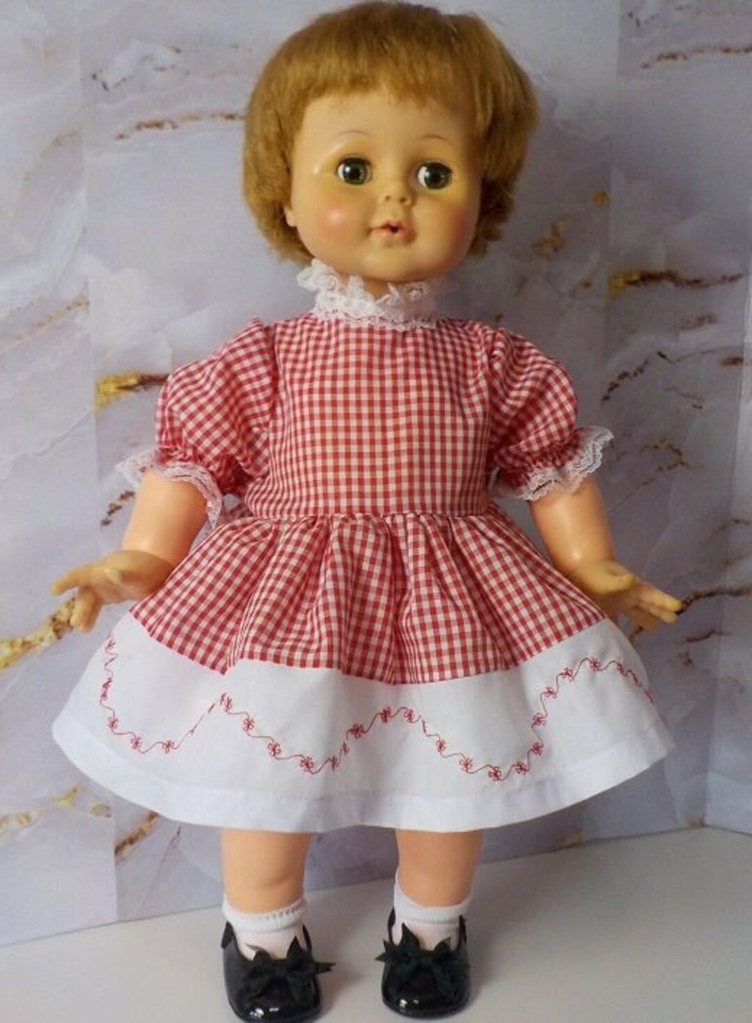 Red Gingham Dress Outfit for 22 Ideal Kissy, American Character 23 ...