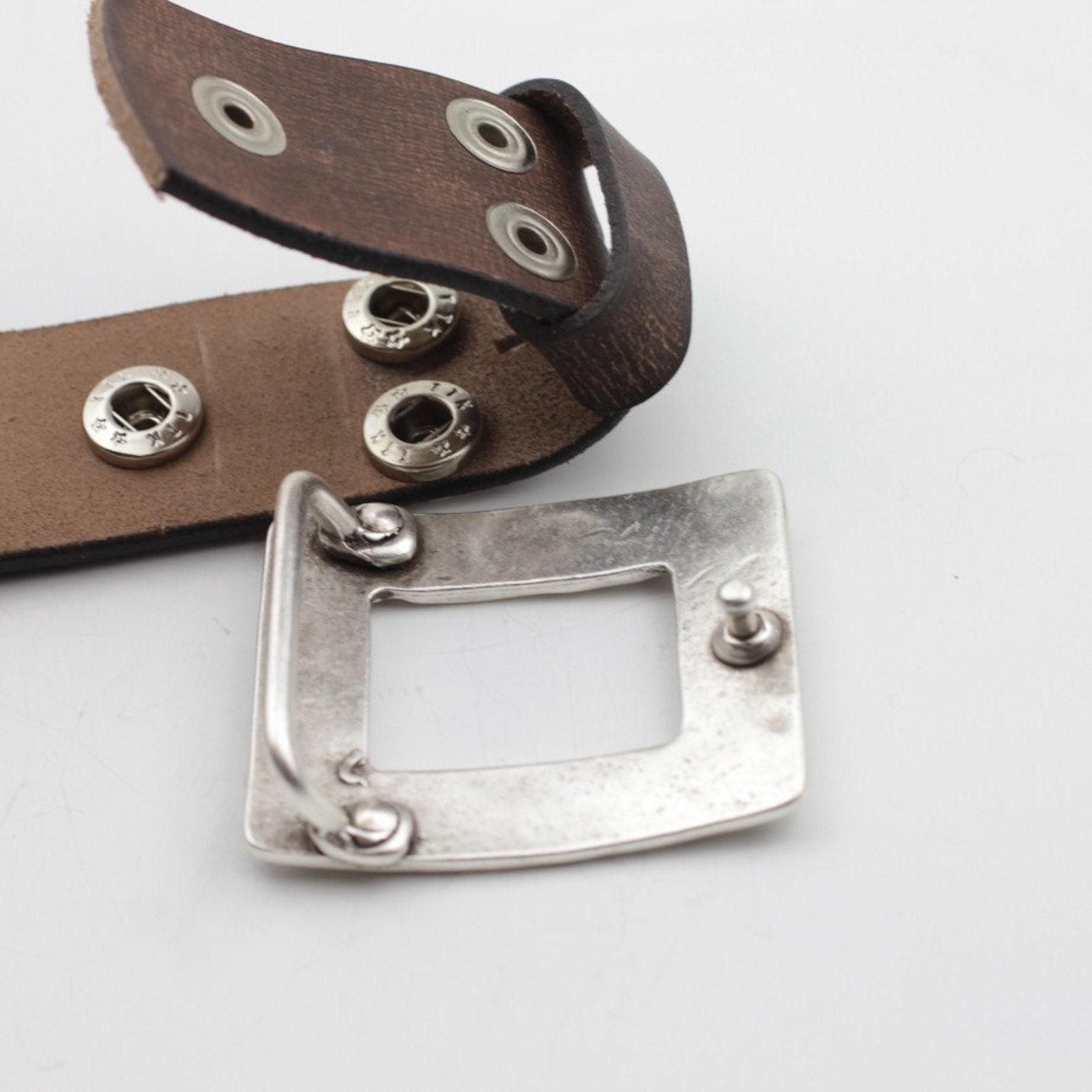 Hammered Silver Belt Buckle: Rectangle Zamak Buckle for 4cm Belts ...